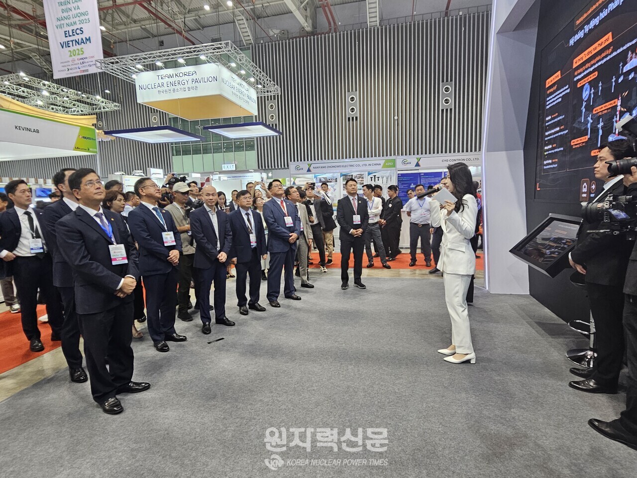 한전KDN, ‘VIETNAM ELECS 2025’서 에너지ICT 기술 뽐내